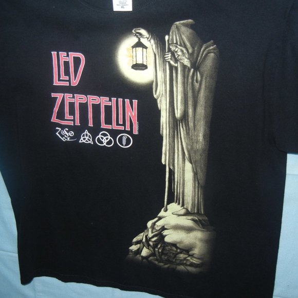 Gildan | Shirts | Led Zeppelin 4 Four Zoso Xl Black T Shirt Old Man In ...